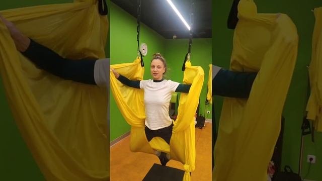 Бабочка аэройога flyyoga