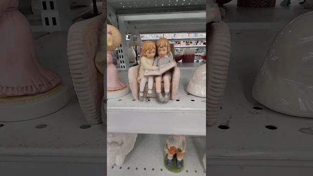 Витнтажный магазин, март 2024. (Vintage store) March 24