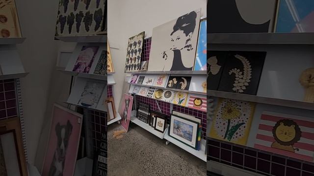 Новые находки в Винтажном магазине, Отттва, Канада (Another foray into a vintage store!)