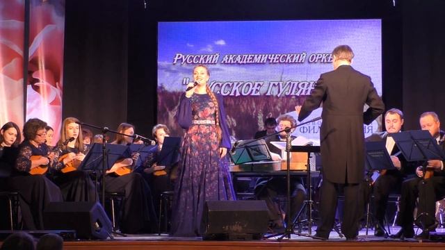 "БЕЛОЙ АКАЦИИ ГРОЗДЬЯ ДУШИСТЫЕ" Поёт АНАСТАСИЯ ЛЫСЯКОВА Новосибирск