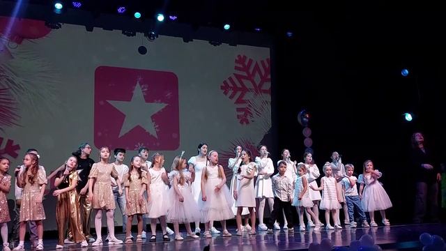 2024_12_28 Капотня Школа ТВ Новогодний концерт - Зимняя