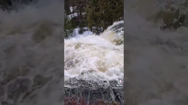 Never turn away.... #милостьбожия #canada