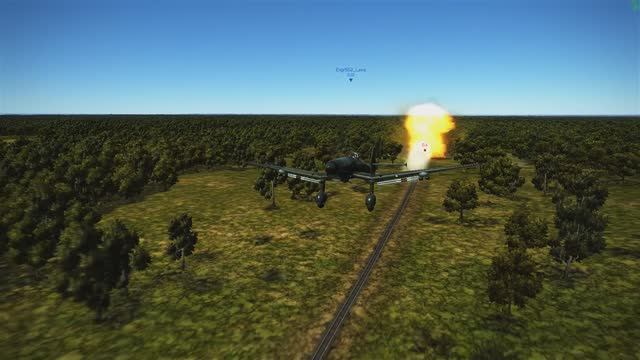 Ju 87 D-3. Отработка бомбометания по эшелону.