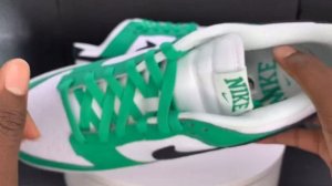 [Review 107] - Nike Dunk Low: Celtic Stadium Green 2023
