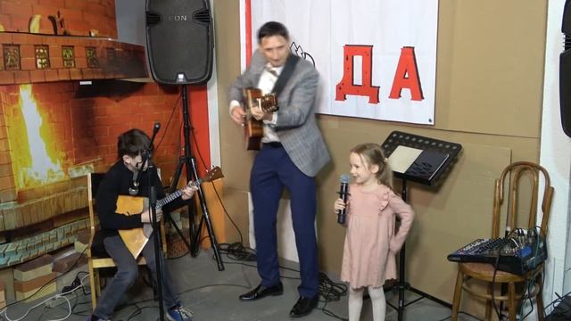 08 Человечки - Василиса, Елисей,  Андрей Бабушкины