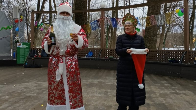 *🎅🏻С Наступающим Новым Годом ДРУЗЬЯ!☃️❄️*  31-12-2024