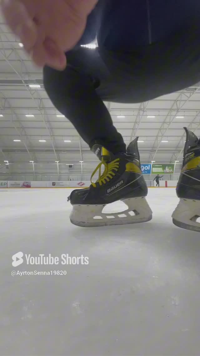 #freestyleiceskating#rotates Freestyle ice skating Вращения Фристайл на коньках