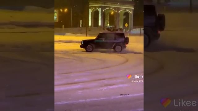 Саша Белый