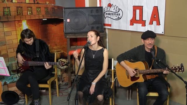 18 Минуэт Патриот - Светлая комната