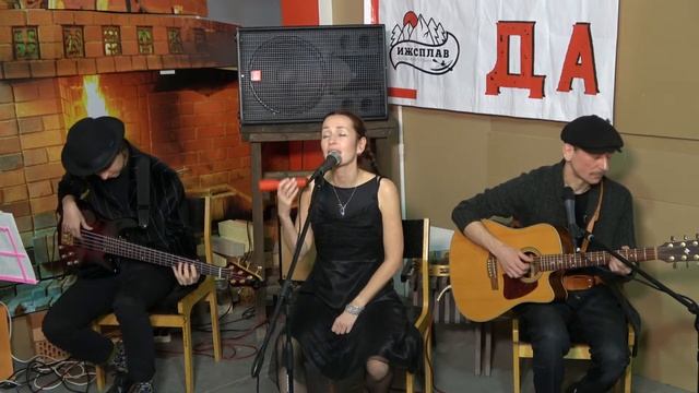 05 Love me tender - Светлая комната