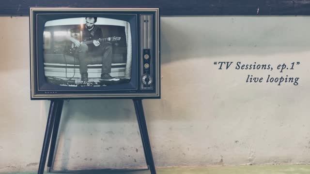 Post Ambient Guitar - "TV session ep.1" - (Roland, Strymon, Meris, looper)