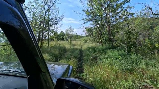 Катаемся на Suzuki Jimny. Утренняя прогулка по дачным окрестностям.
