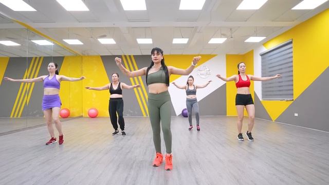 Eva Zumba 241202