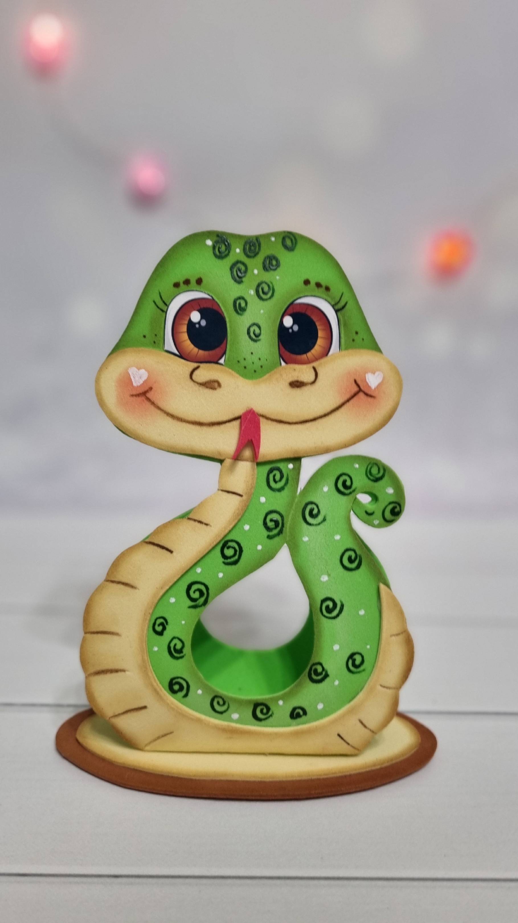 ЗМЕЙКА бонбоньерка из фоамирана. Символ 2025 года