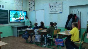 ЕЛОЧКА (двигательно-пластическое упражнение)