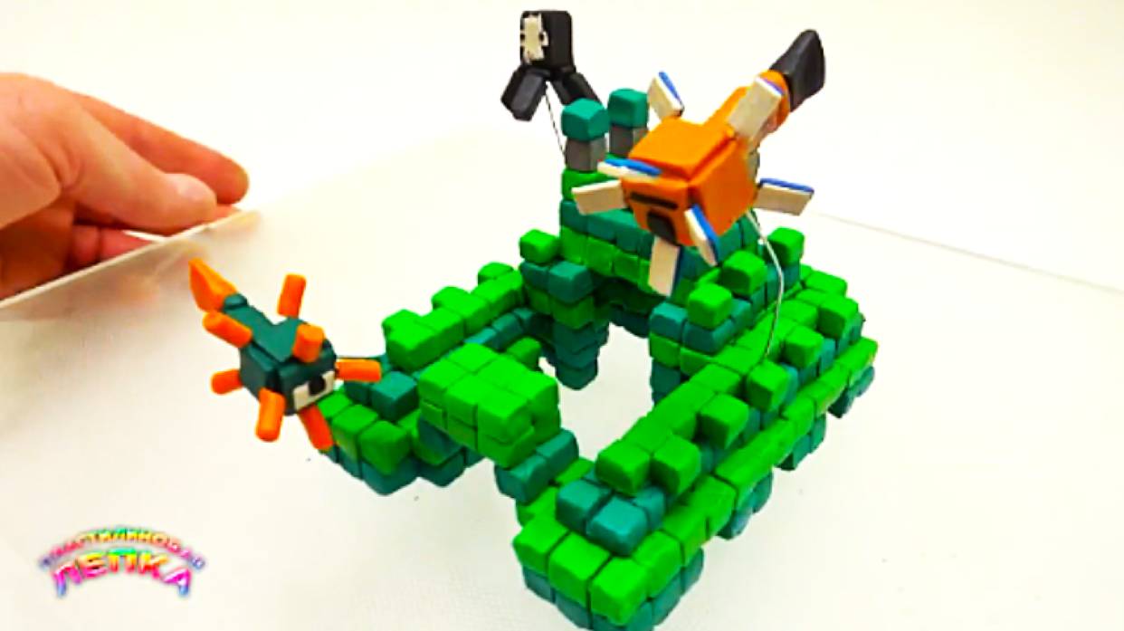 ПОДВОДНАЯ КРЕПОСТЬ MINECRAFT - Лепим из Пластилина