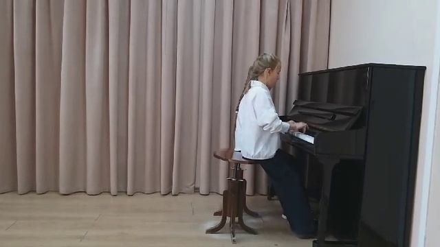 Дуэт: Гончарова Зоя, Карачинова Вероника. Ж. Оффенбах. Канкан. Светлоярская ДШИ