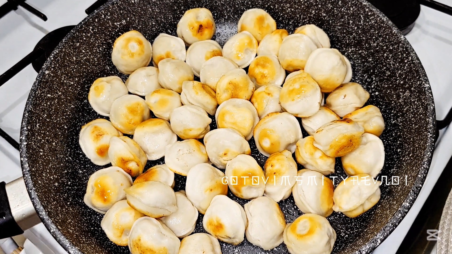 Жаренные пельмени. Как сделать купленные пельмени вкусными.