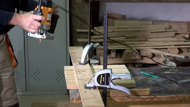 Как собрать небольшую столешницу без особых усилий и инструментов