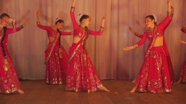 Индийский  танец || indian dance ||