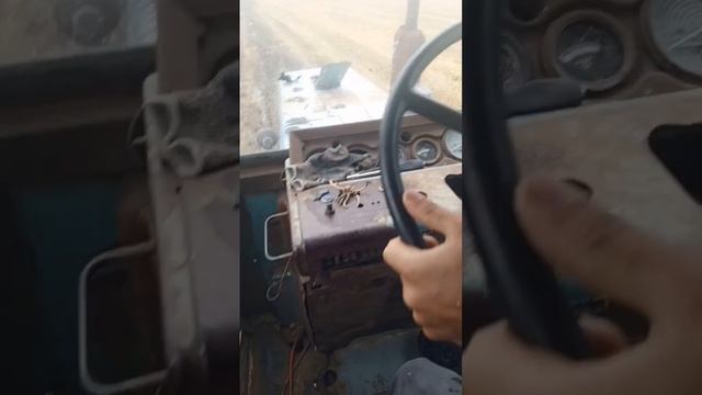 домой по грязи на МТЗ 80
