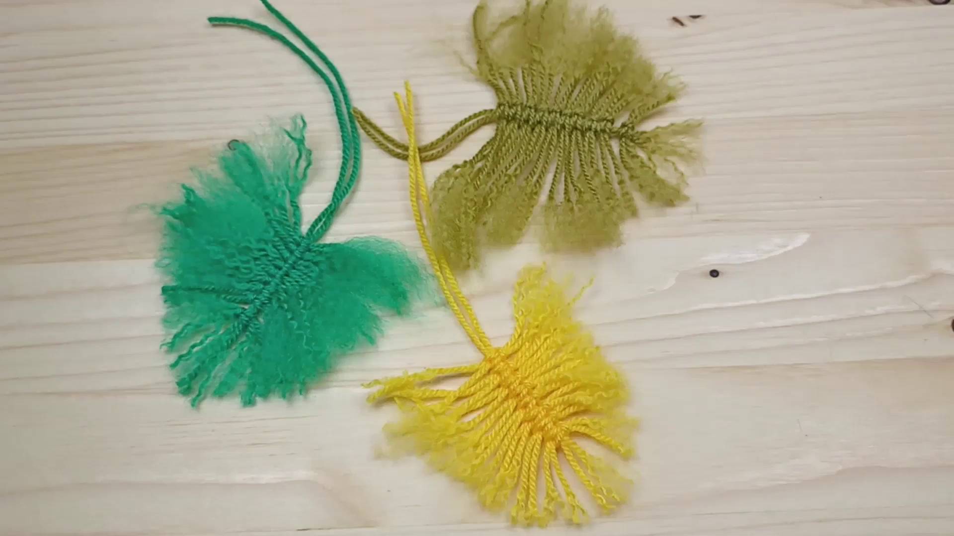 Простые поделки из пряжи. Листья