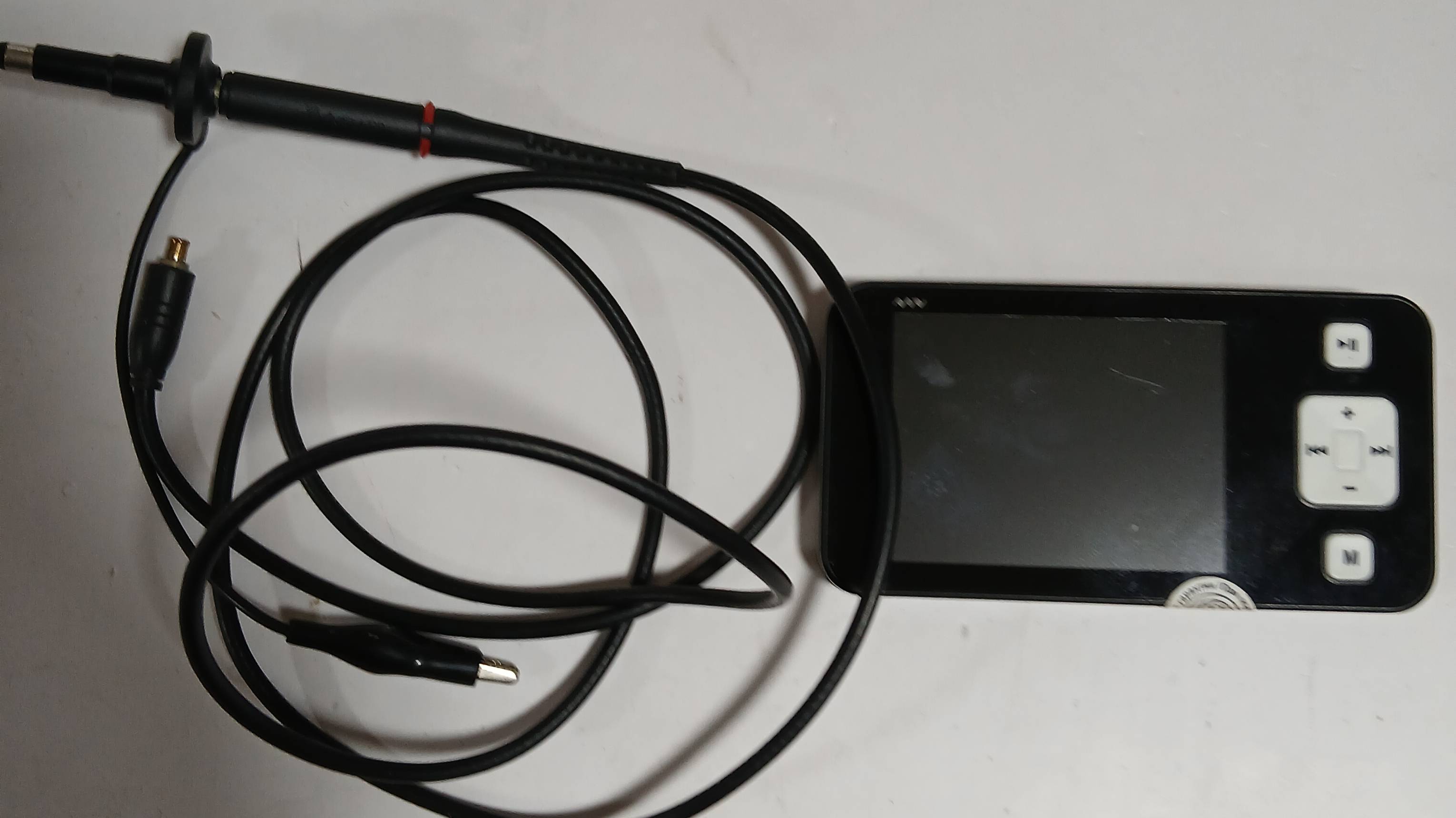 Карманный цифровой осциллограф.