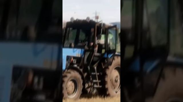 Вспашка поля МТЗ