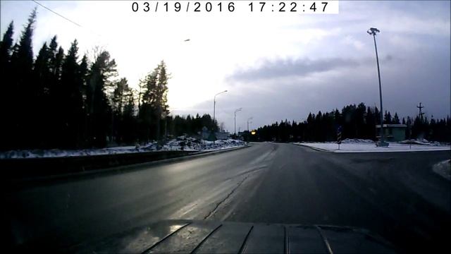 Знаки и разметка Холмогорской развилки 19.03.2016
