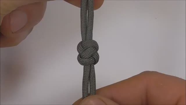 _New Way To Tie The Crown And Diamond Knot_(360P)
