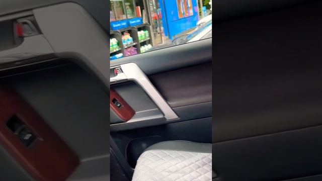 Установил чехлы в свой автомобиль Toyota Prado. Эффект очень крутой. Чистота и порядок! #котдома