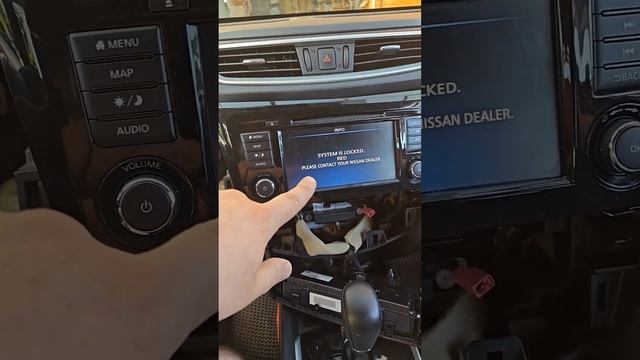 Nissan Connect 4 Rogue 2016