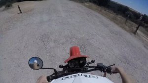 Con la Honda crm 75 R haciendo el cabra