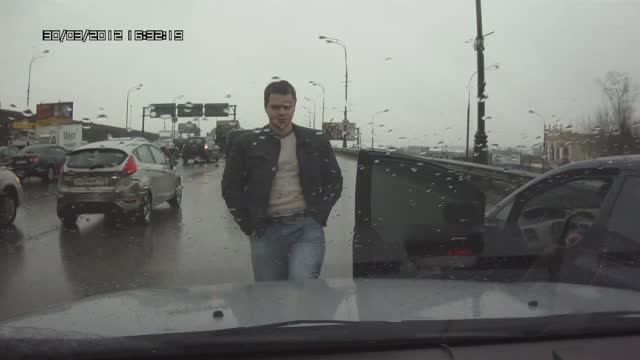 Не пропускаю автохама. В результате ДТП