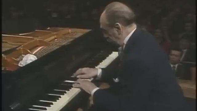 Франц Шуберт. Экспромт №3 Op. 90, D. 899. Владимир Горовиц. 
SCHUBERT - Impromptu n°3 (Horowitz)