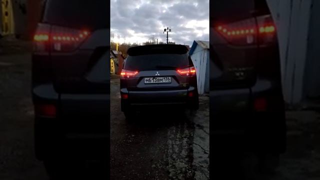 "Боинг" стиль но с другим стоп сигналом