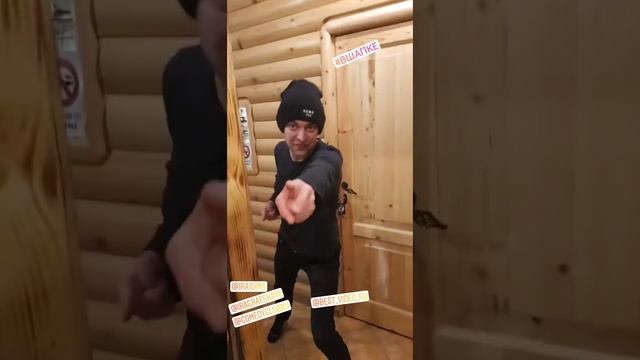 В Шапке - зарисовка из Македонии