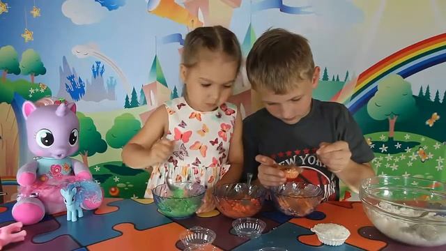 Бомбочки для ванн своими руками. Бомбочки-шипучки в действии!