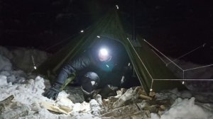 Выживание в дикой природе. Горячая печь в ночном зимнем лесу. Отдыхаю под шум леса!