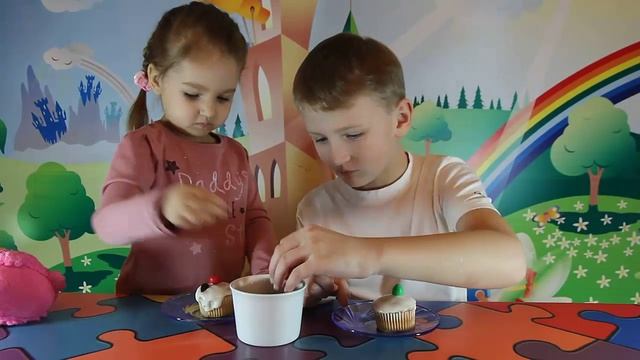 Как украсить кексы Кекс Шоколадный цветок How to decorate cupcakes Chocolate Cupcake flower