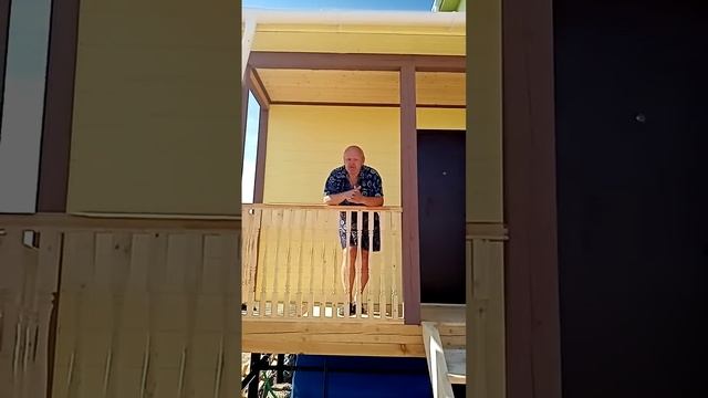 Видео отзыв заказчика из Феодосии (Крым). Построили Д22 7х7 из сухого материала