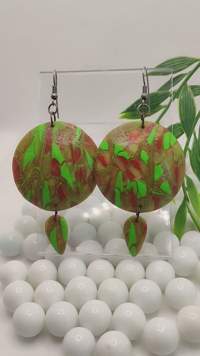 ЛОТ 0053
СЕРЬГИ