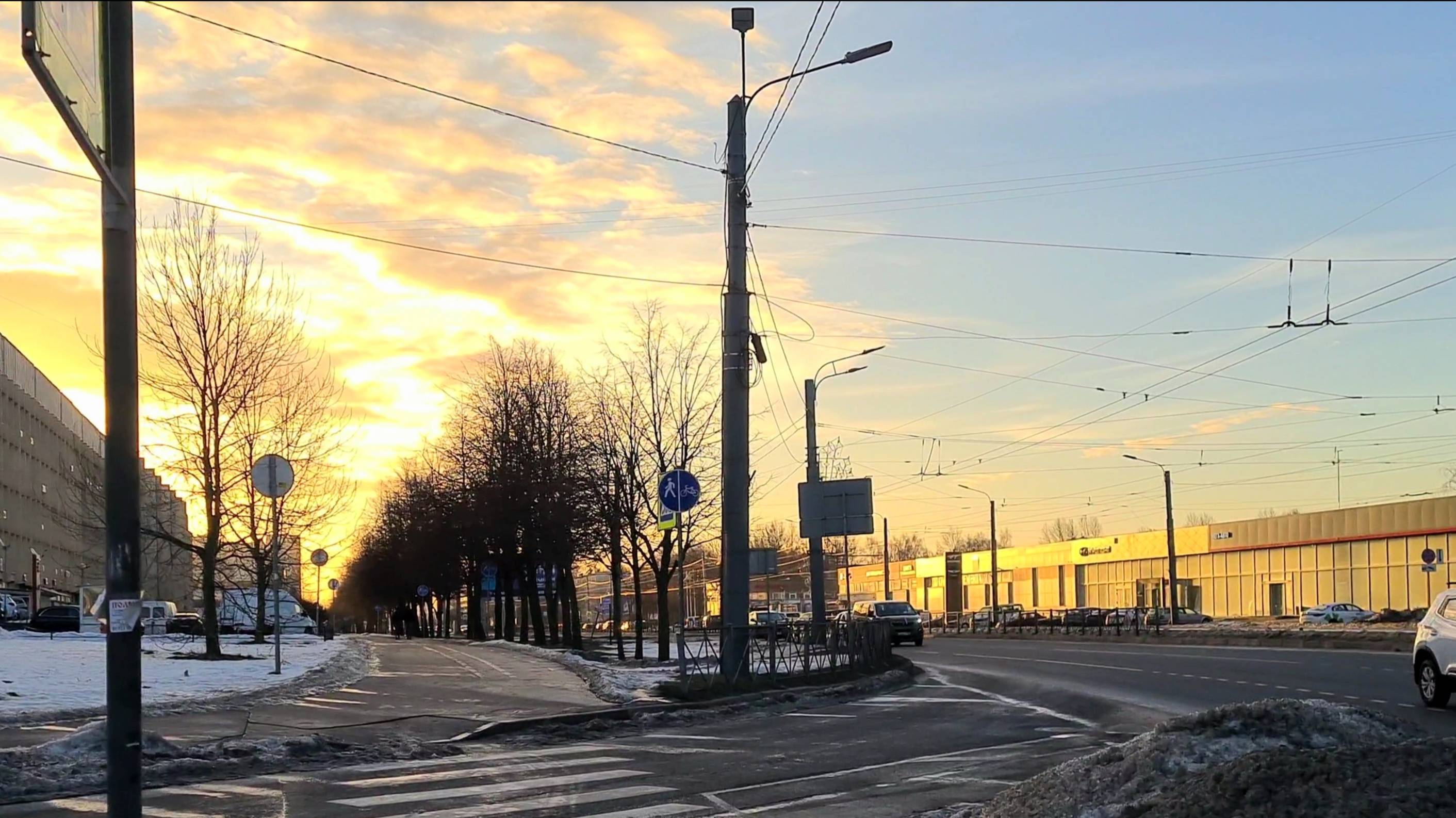 Санкт-Петербург. Погуляем по Бухарестской улице.