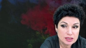 Окрашивание волос в яркий красный цвет, без обесцвечивания