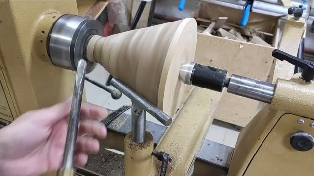 Крутая ваза из доски