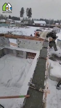 Снег — не помеха работе профессионалов 💪