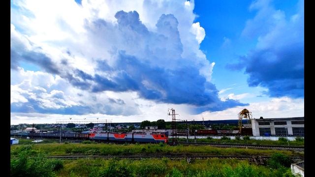 Е  Евтушенко  Паровозный гудок, журавлиные трубы #стихиолюбви #поэты20века