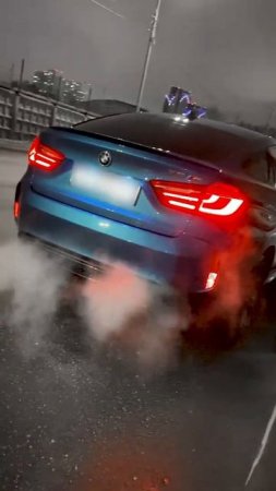 БОМБЕЗНЫЙ ВЫХЛОП BMW X6M 4.4L 2016