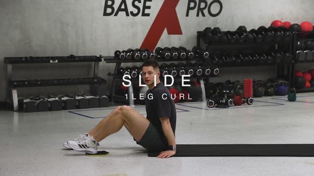 SLIDE 1 LEG CURL/ Сгибание 1 ноги в слайде