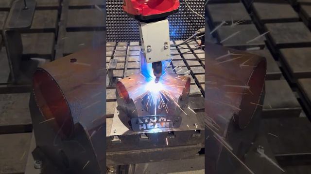 Сварка круглых труб роботом